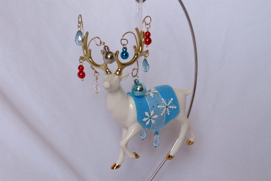 Hallmark Gold Crown ornament haul October 2018 (10) – The Estella ...